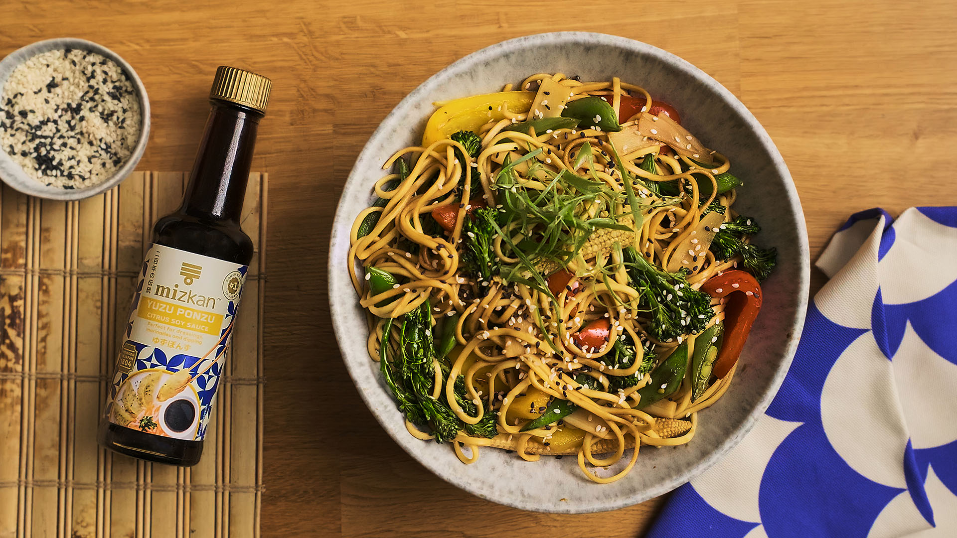 Vegetable Stir-fry Noodles using Yuzu Ponzu Recipe · Mizkan Kitchen